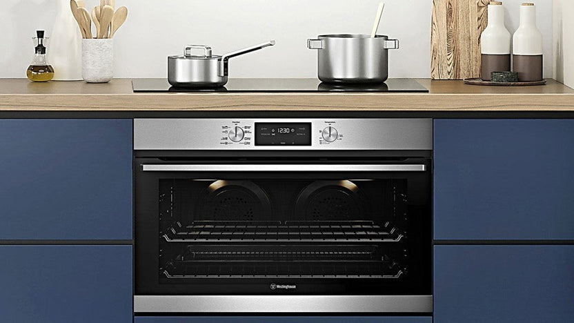 Westinghouse 900mm Stainless Steel Multifunction Oven WVE915SC
